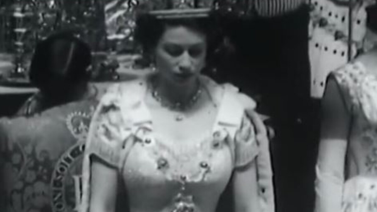WATCH: When Queen Elizabeth II Was Crowned, Marking Start of 70-year ...