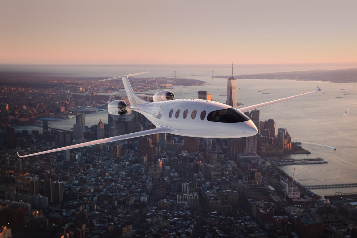 World's First Electric Aircraft Alice in Pics: See Design, Features ...