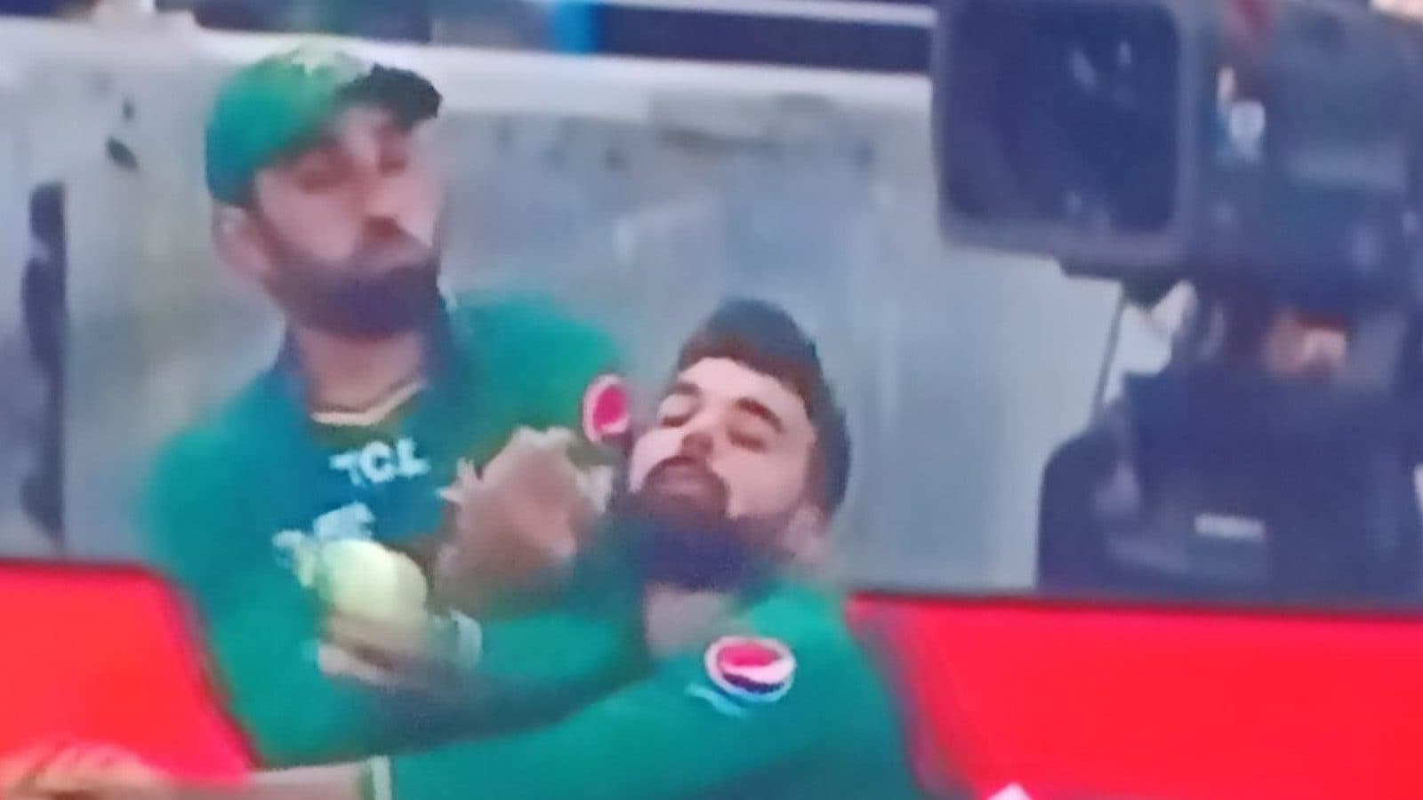 Asia Cup 2022 Fans React To Shadab Khan s Messy Catch Drop Typical asia-cup-2022-fans-react-to-shadab-khan-s-messy-catch-drop-typical