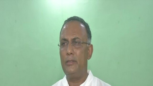 BJP Lured Away Eight Goa Cong MLAs by Offering Rs 40-50 Crore to Each ...