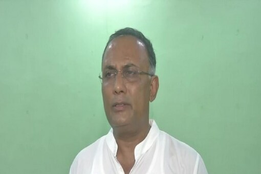 BJP Lured Away Eight Goa Cong MLAs by Offering Rs 40-50 Crore to Each ...