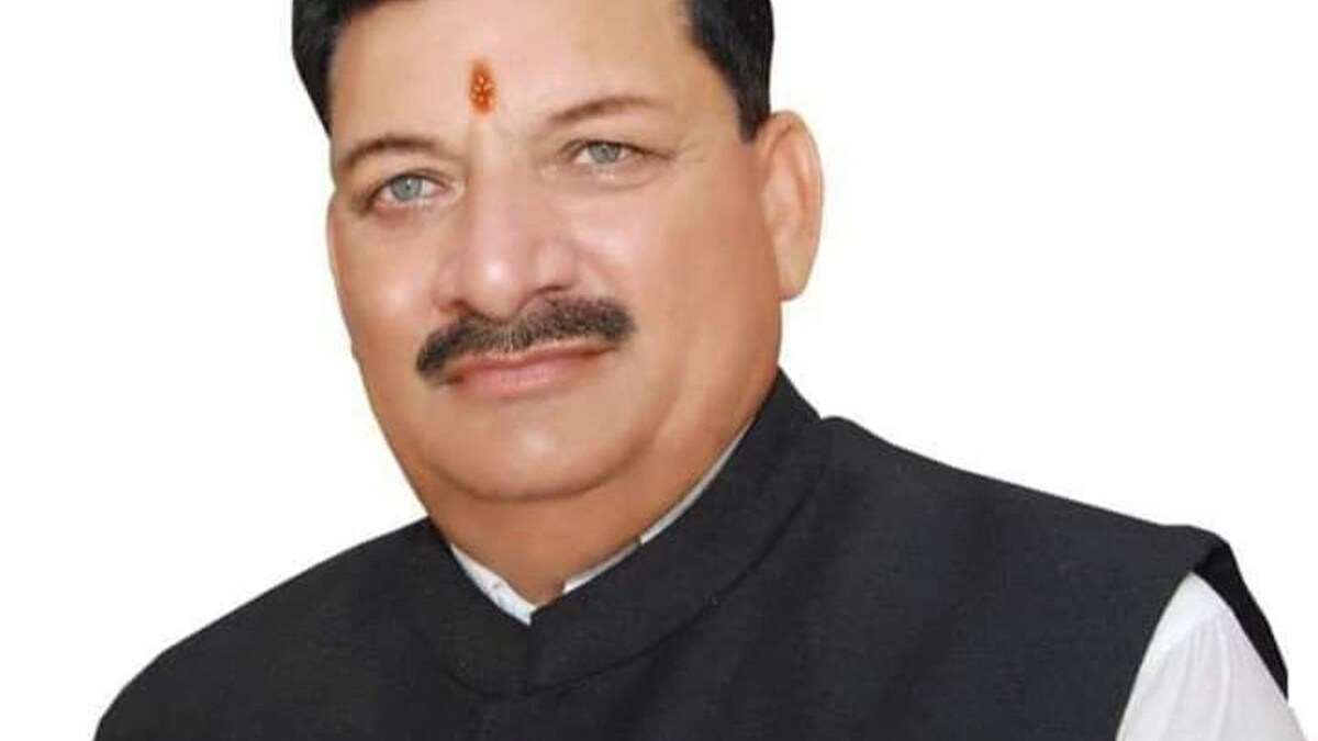 Uttar Pradesh BJP MLA Arvind Giri Dies of Heart Attack; CM Yogi, SP Chief Akhilesh Yadav Express ...
