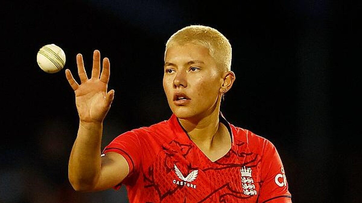 'She’ll Be a Big Wicket': England Pacer Issy Wong Aims Smriti Mandhana ...