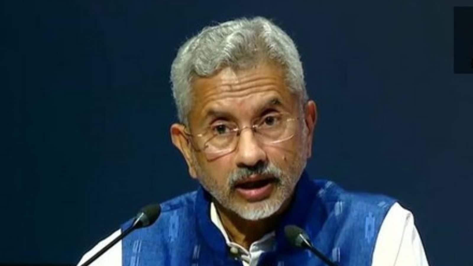 EAM Jaishankar Arrives in New Zealand; Meets Indian-origin Minister ...