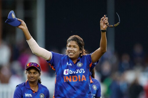 Jhulan Goswami, a One of a Kind Trailblazer Who Put Indian Fast Bowling ...