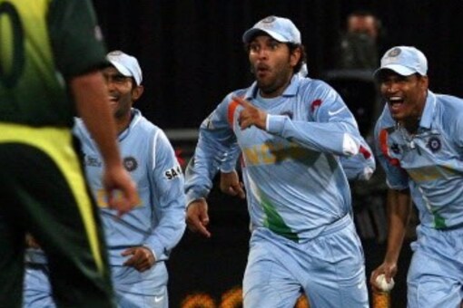 Watch: The Legendary India vs Pakistan Bowl Out at the Inaugural 2007 ...