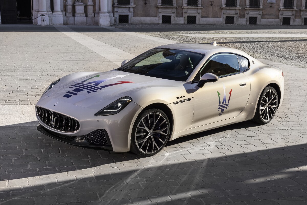 Maserati Granturismo in Pics: See Design, Features, Interior and More ...