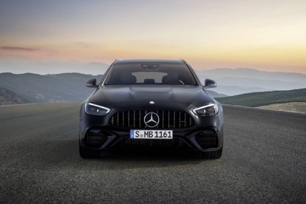 Mercedes-AMG C 63 S E Performance in Pics: Design, Features, Interior ...