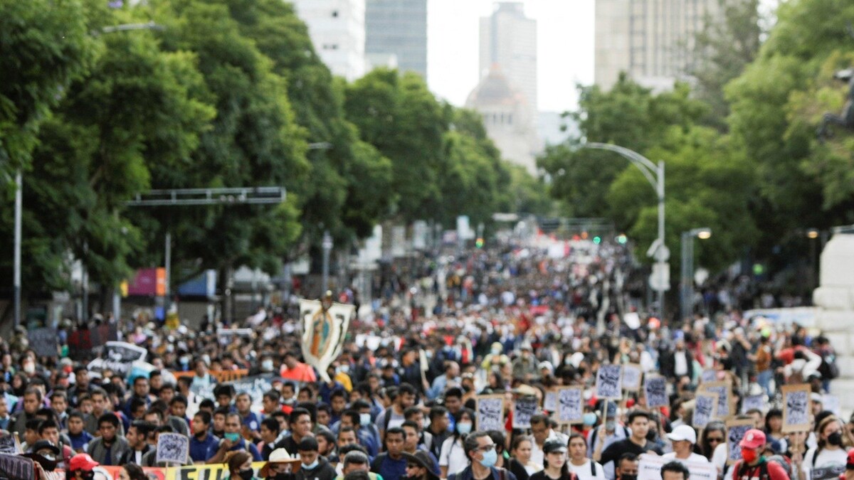 Thousands March to Demand Justice for Mexico's Missing Students - News18