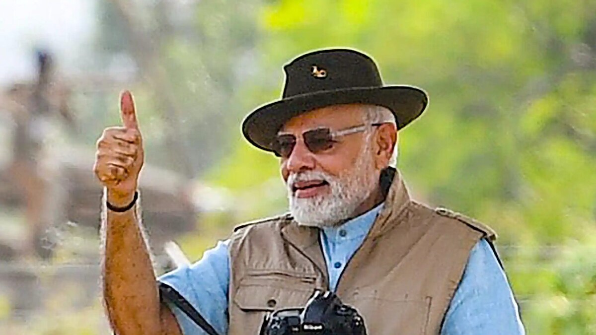 As PM Modi Marks 72nd Birthday, A Look at Unseen Photos and Handwritten ...