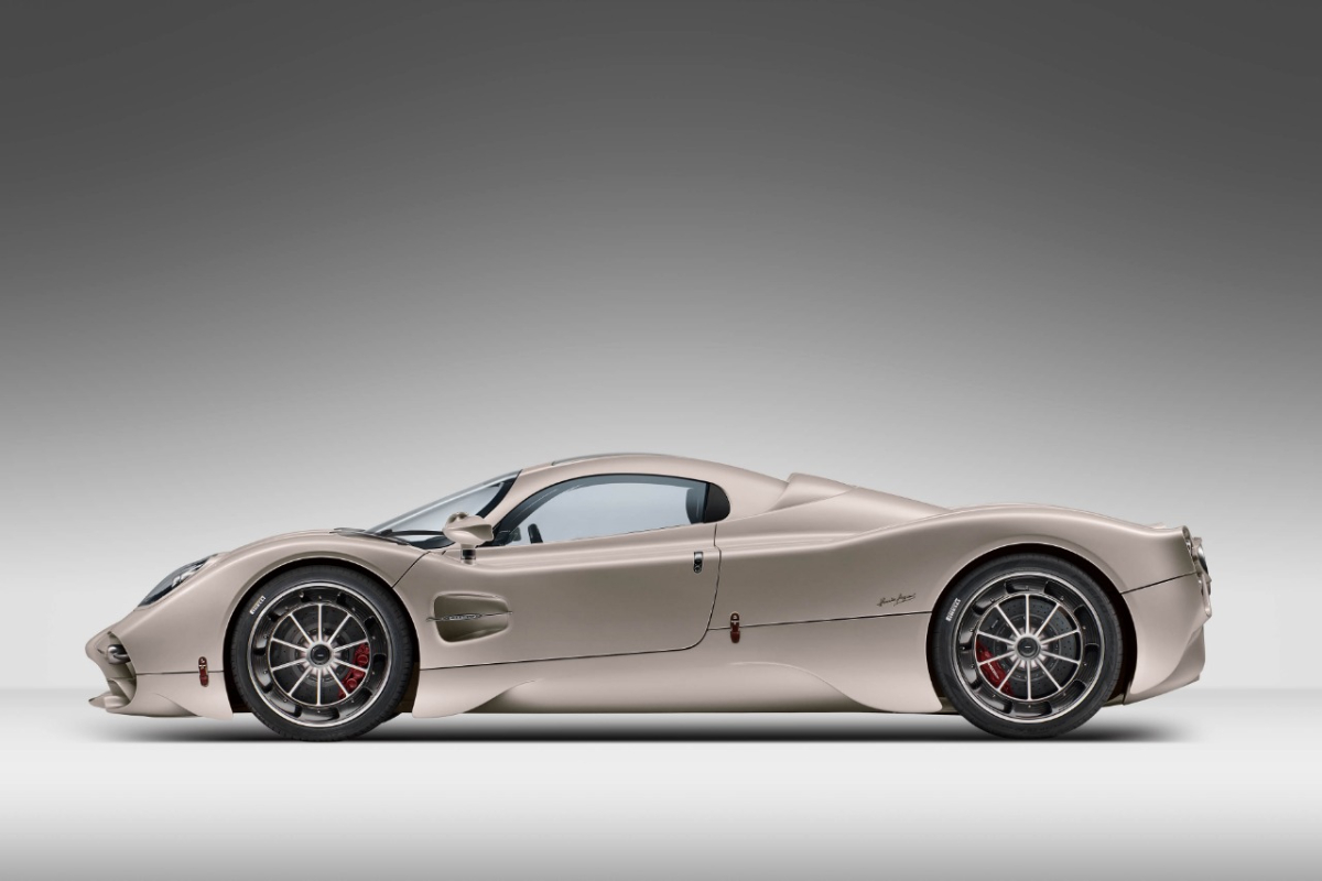 Pagani Utopia, Huayra Successor, in Pics: See Design, Features and More ...