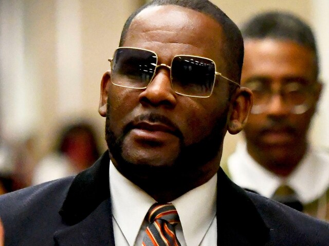 EXPLAINED: Singer R Kelly Acquitted on Rigging Trial. Why? - News18