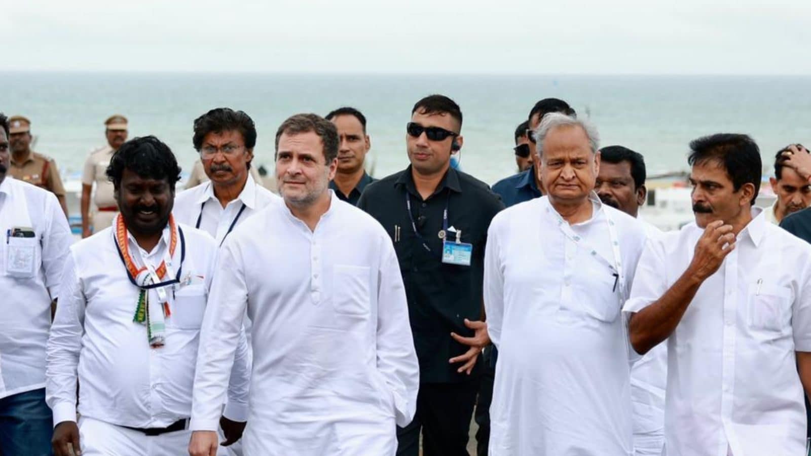 Rahul Gandhi as Congress President? Ashok Gehlot Leads Rajasthan Unit ...