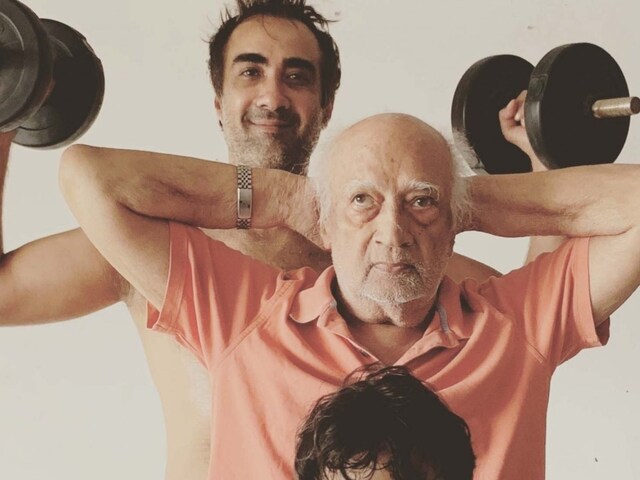 Ranvir Shorey’s Father Passes Away at 92, Actor Says ‘Have Lost My ...