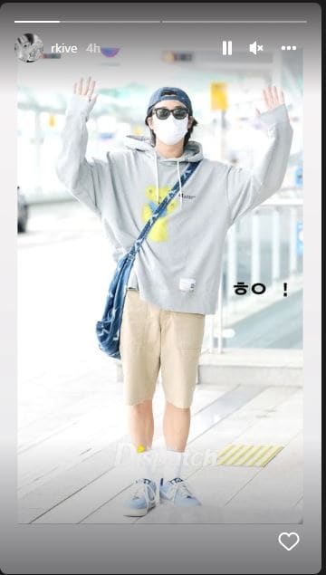 BTS: RM Waves at Paparazzi as He is Clicked at Incheon Airport for ...