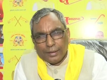 Rajbhar Flags off SBSP's Month-long 'Savdhaan Yatra' to Push for Caste Census - News18