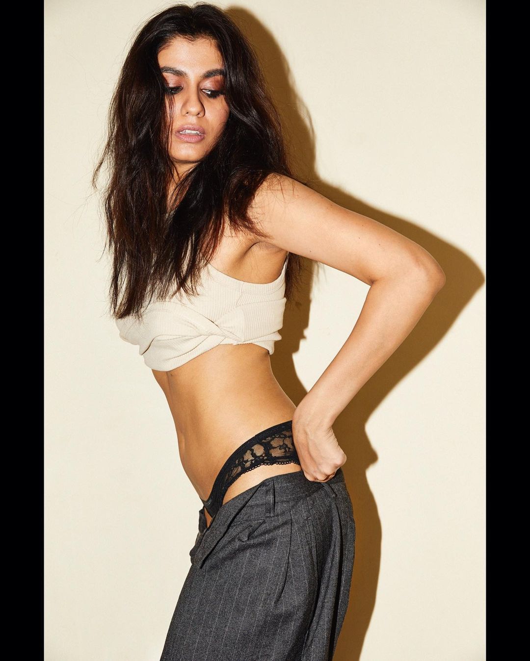 Shreya Dhanwanthary Makes Jaws Drop With Bold And Racy Photoshoot
