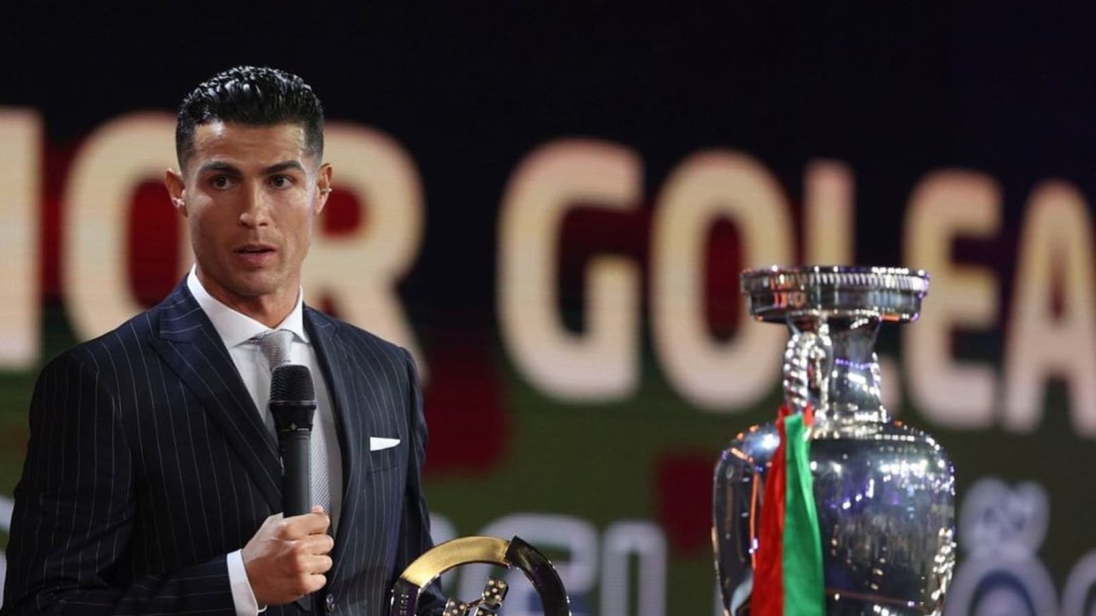 Cristiano Ronaldo Wins Top Scorer for Portugal Award at 2022 Gala ...