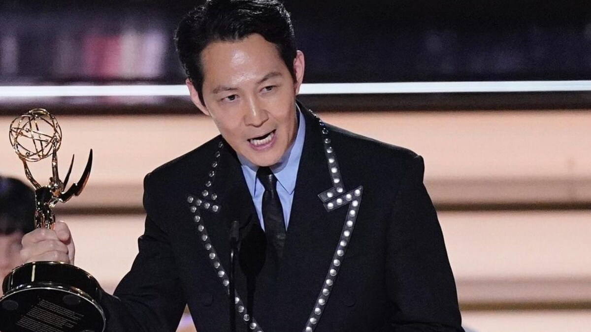 Squid Game Star Lee Jung-jae Makes History After Winning Emmy Award ...
