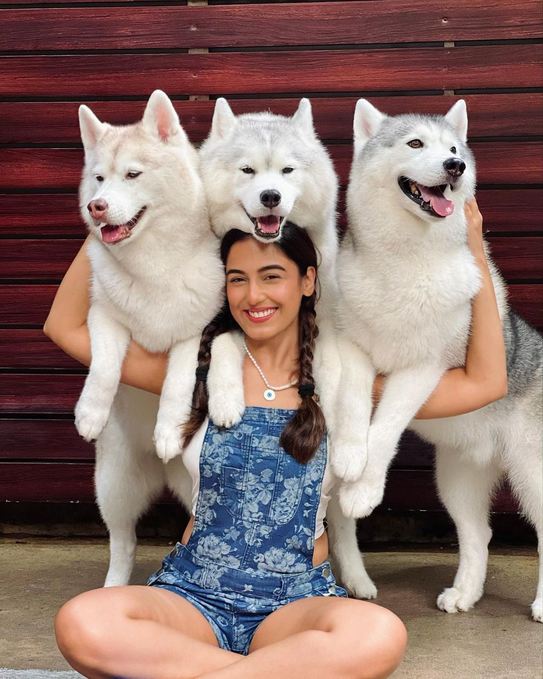 Happy Birthday Srishty Rode: Gorgeous Pictures of The Kapil Sharma Show ...