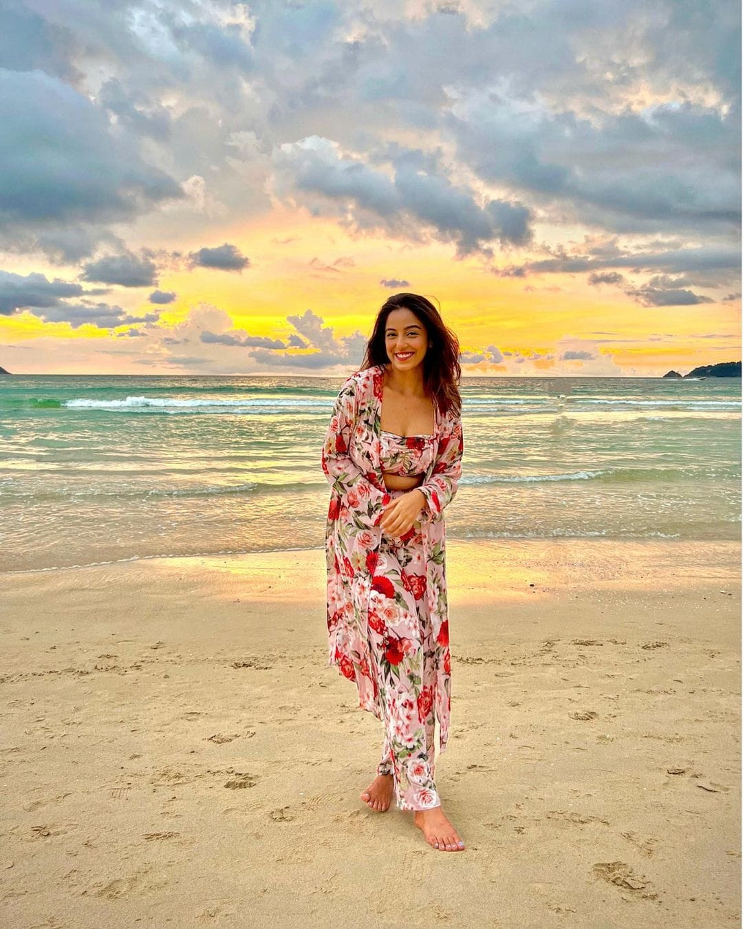 Happy Birthday Srishty Rode: Gorgeous Pictures of The Kapil Sharma Show ...