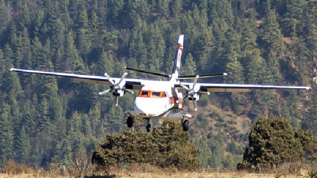 Summit Air Passenger Aircraft Makes Emergency Landing at Pokhara ...