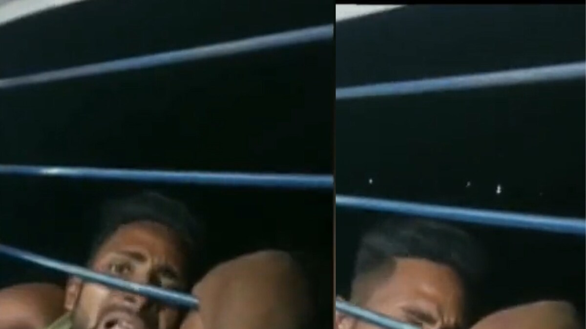 WATCH: Passengers in Bihar Hold Thief Through Train Window, Drag Him ...