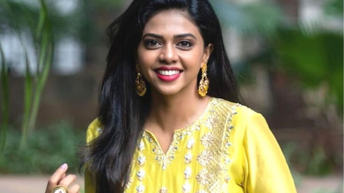 Rutuja Bagwe Gives Herself a Special Gift on Birthday - News18