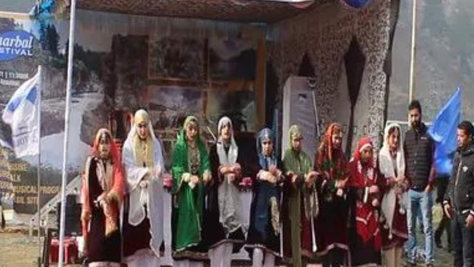 Jammu and Kashmir Tourism Department Organises Aharbal Mela In Kulgam ...