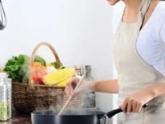 5 Easy And Quick Remedies To Save Cooking Disasters - News18