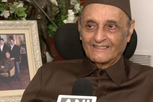 Karan Singh Hits Back at Jairam Ramesh Over 'Unsavoury Remarks' Against ... Karan Singh Hits Back at Jairam Ramesh Over 'Unsavoury Remarks' Against ...