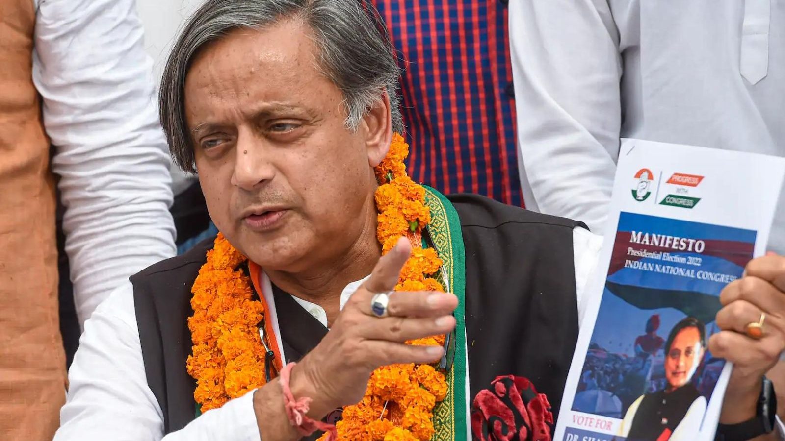 Tharoor Backers: 2 Former Union Ministers, 3 MPs, G23 Leader Among 60 ...