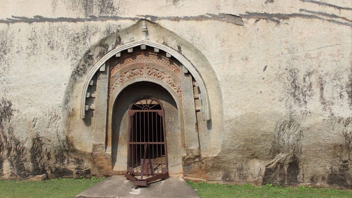 ASI to Seek World Heritage Status for Barabar and Nagarjuni Caves in ...