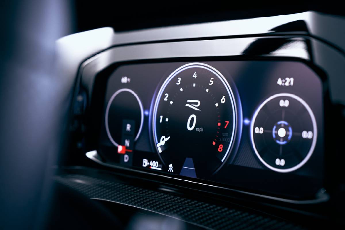 Volkswagen Golf R 20th Anniversary Edition in Pics: See Design ...