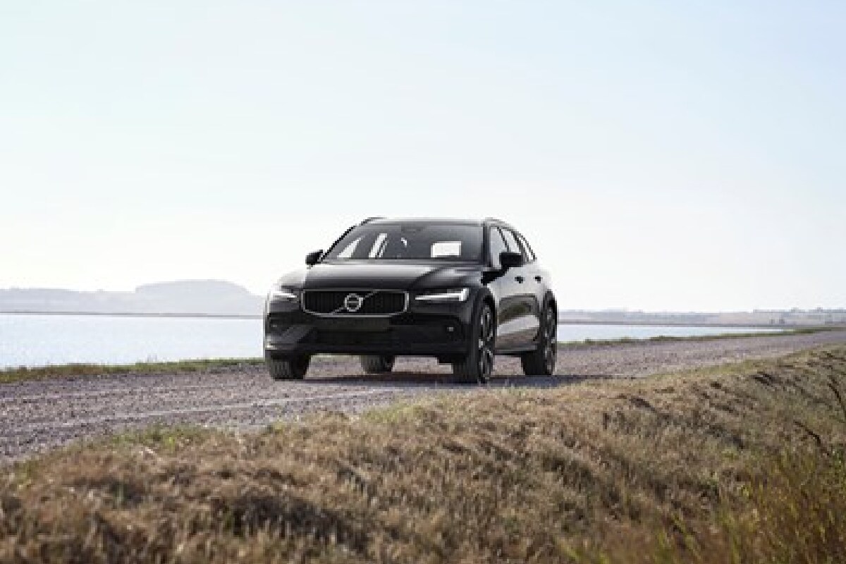 Volvo XC60 in Pics: See Design, Features, Interior and More in Detail ...