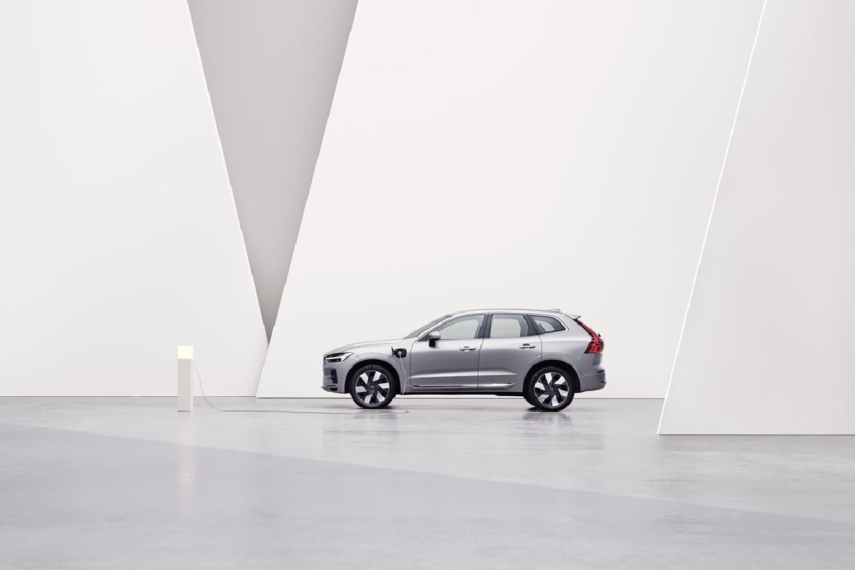 Volvo XC60 in Pics: See Design, Features, Interior and More in Detail ...