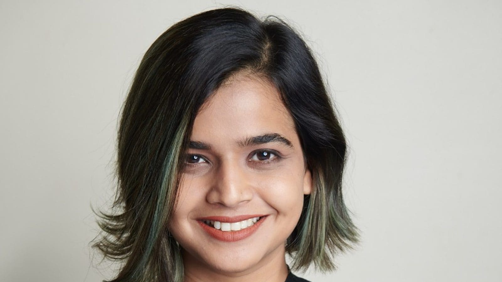 Mentalist Suhani Shah Announces Her Silver Jubilee India Tour ...