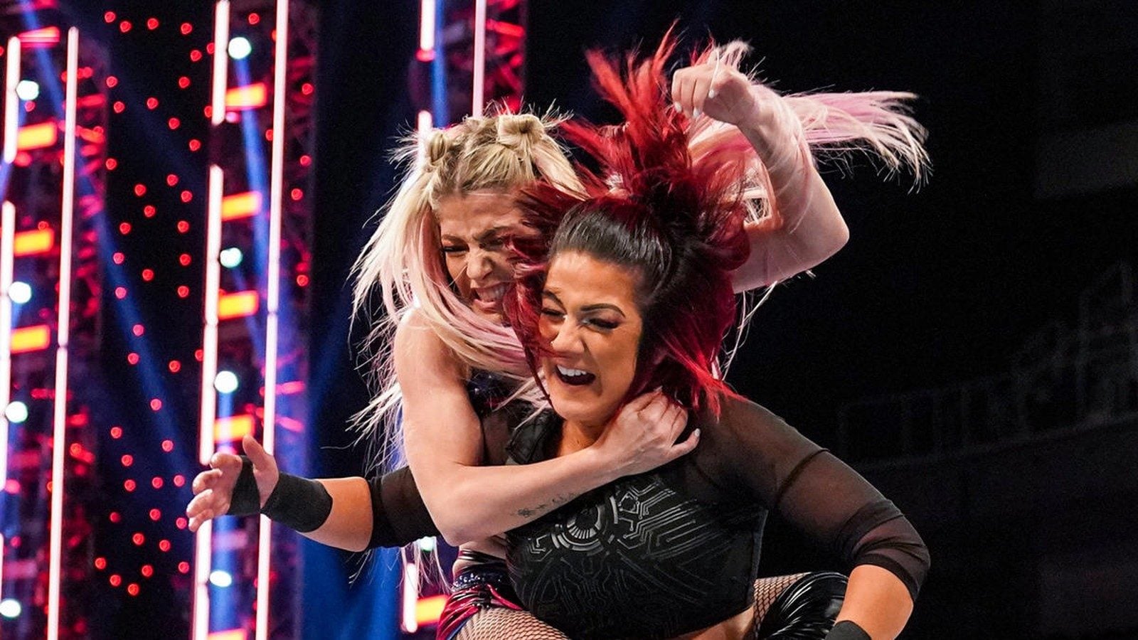 WWE RAW Results, In Pics: Bobby Lashley Retains the United States ...