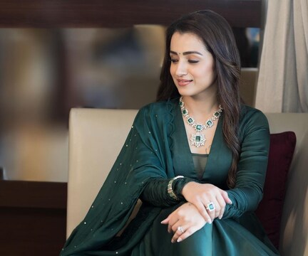 Trisha Krishnan Exudes Royalty In This Emerald Green Outfit; See Pics ...