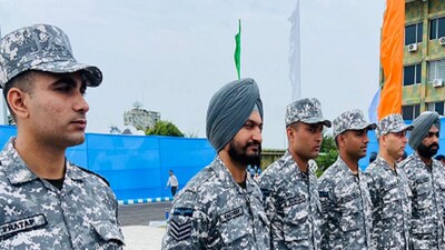 Air Force Unveils New Combat Uniform on IAF Day | Here's What it Looks ...