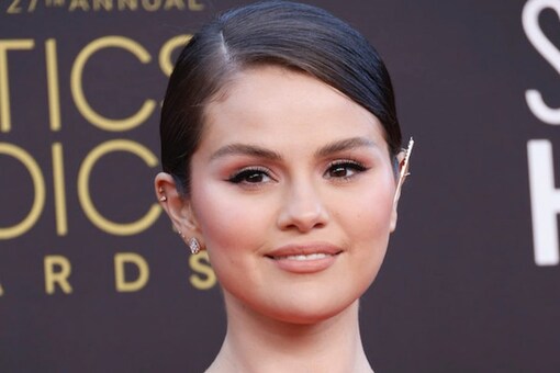 Selena Gomezs Documentary My Mind And Me Trailer Is All About Her