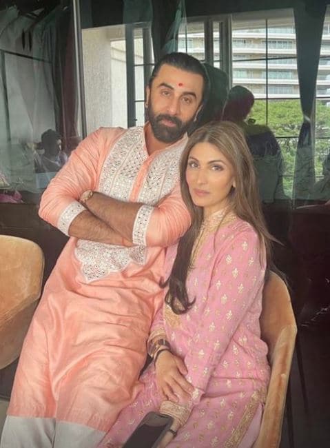 Inside Photos Of Alia Bhatt's Baby Shower: Neetu Kapoor, Karisma Kapoor ...