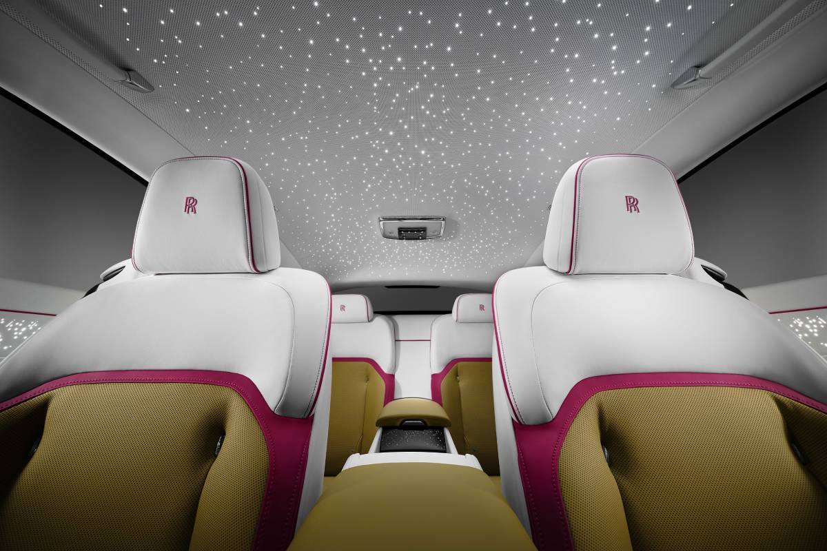 All-Electric Rolls-Royce Spectre in Pics: See Design, Features and More ...