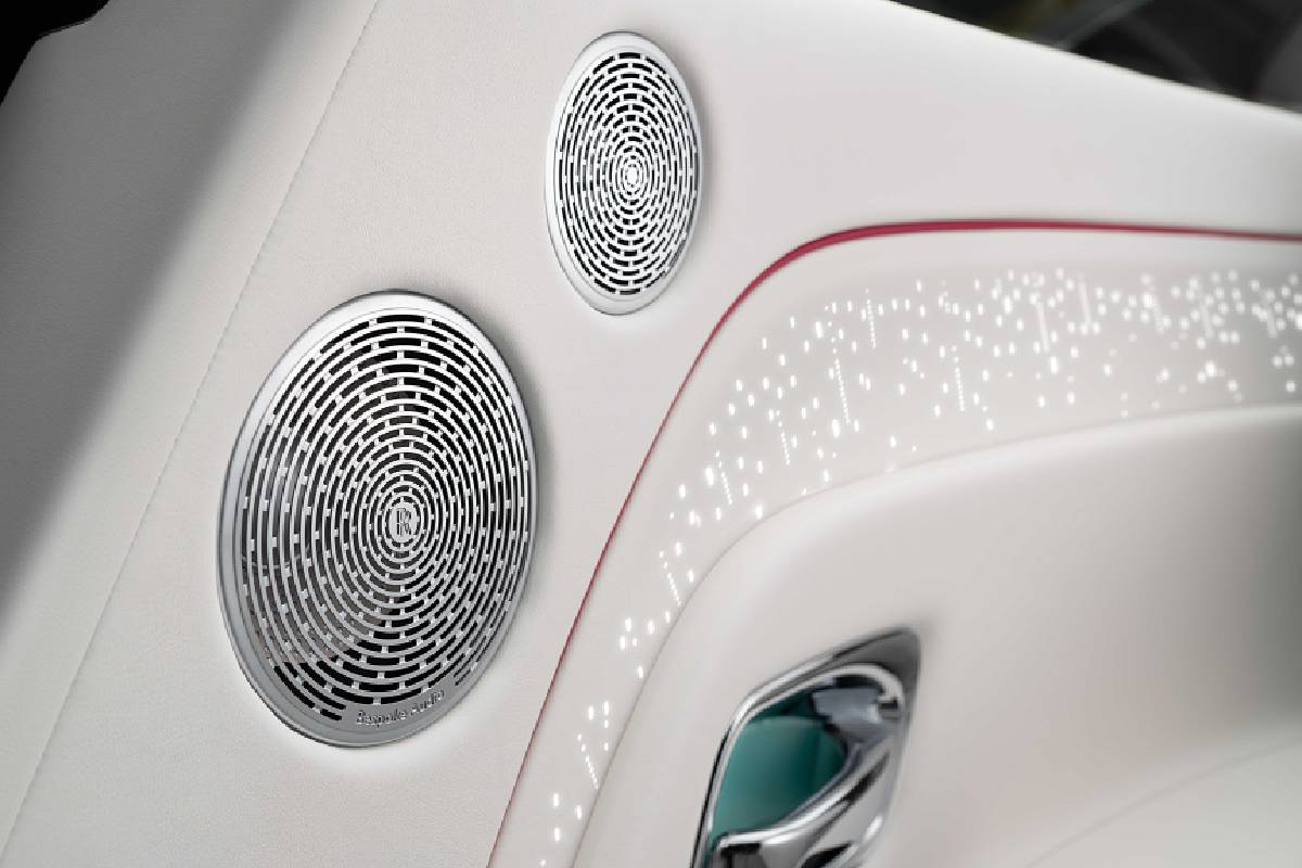 All-Electric Rolls-Royce Spectre in Pics: See Design, Features and More ...