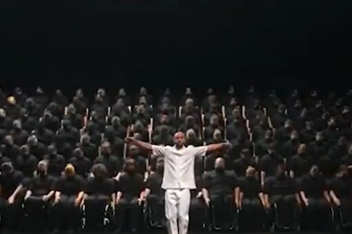 Stellar Hand Ballet By 128 Performers in Wheelchairs Will Leave You ...