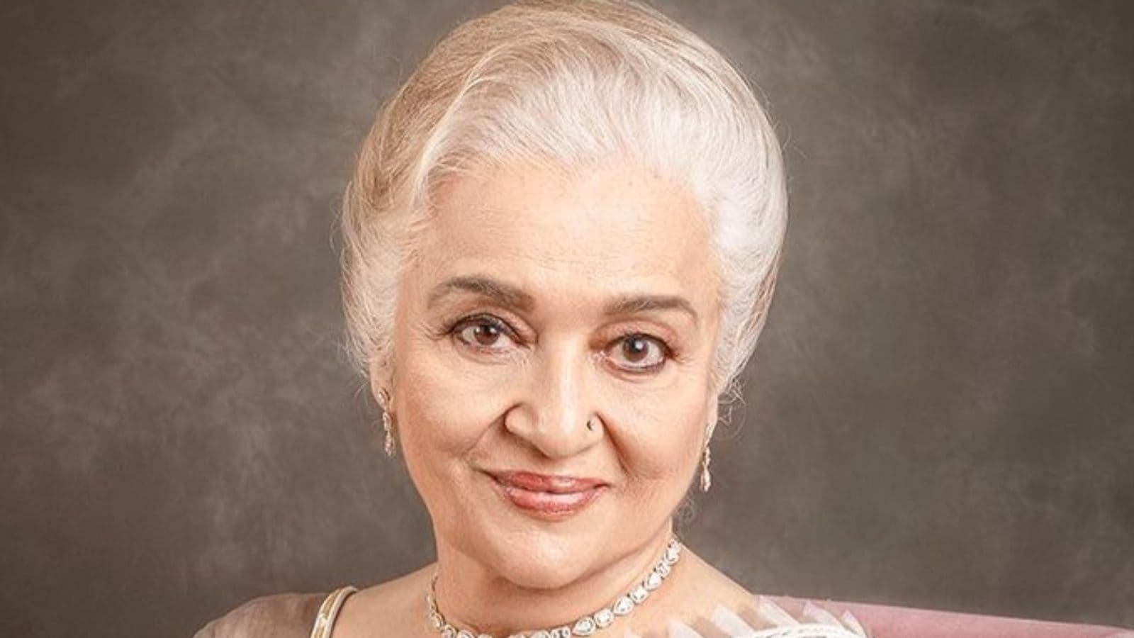 Asha Parekh Recalls Fandom of Dev Anand During Jab Pyaar Kisi Se Hota ...