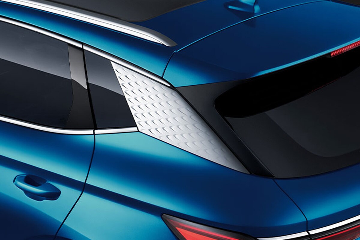 BYD Atto 3 Electric SUV in Pics: See Design, Interior, Features and ...