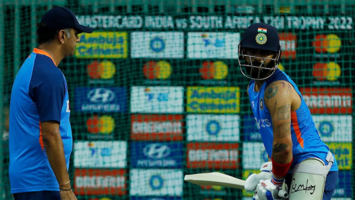 Rahul Dravid Turns Throwdown Specialist for Virat Kohli at Training ...