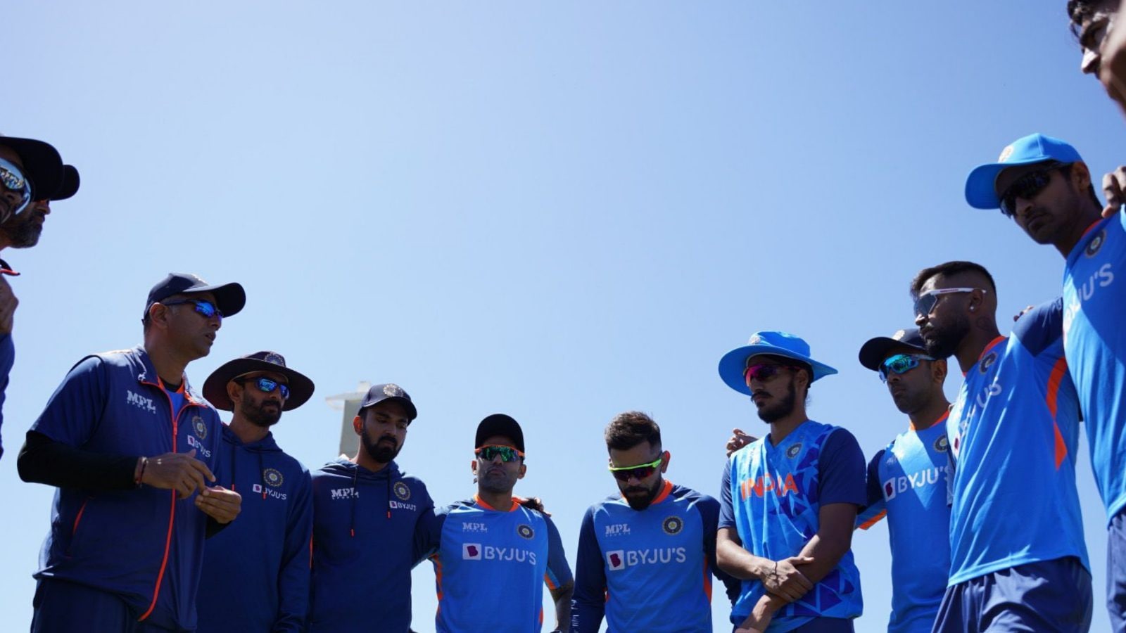 IND vs PAK: 'Get it Boys' - Shreyas Iyer, Ravindra Jadeja and Others ...