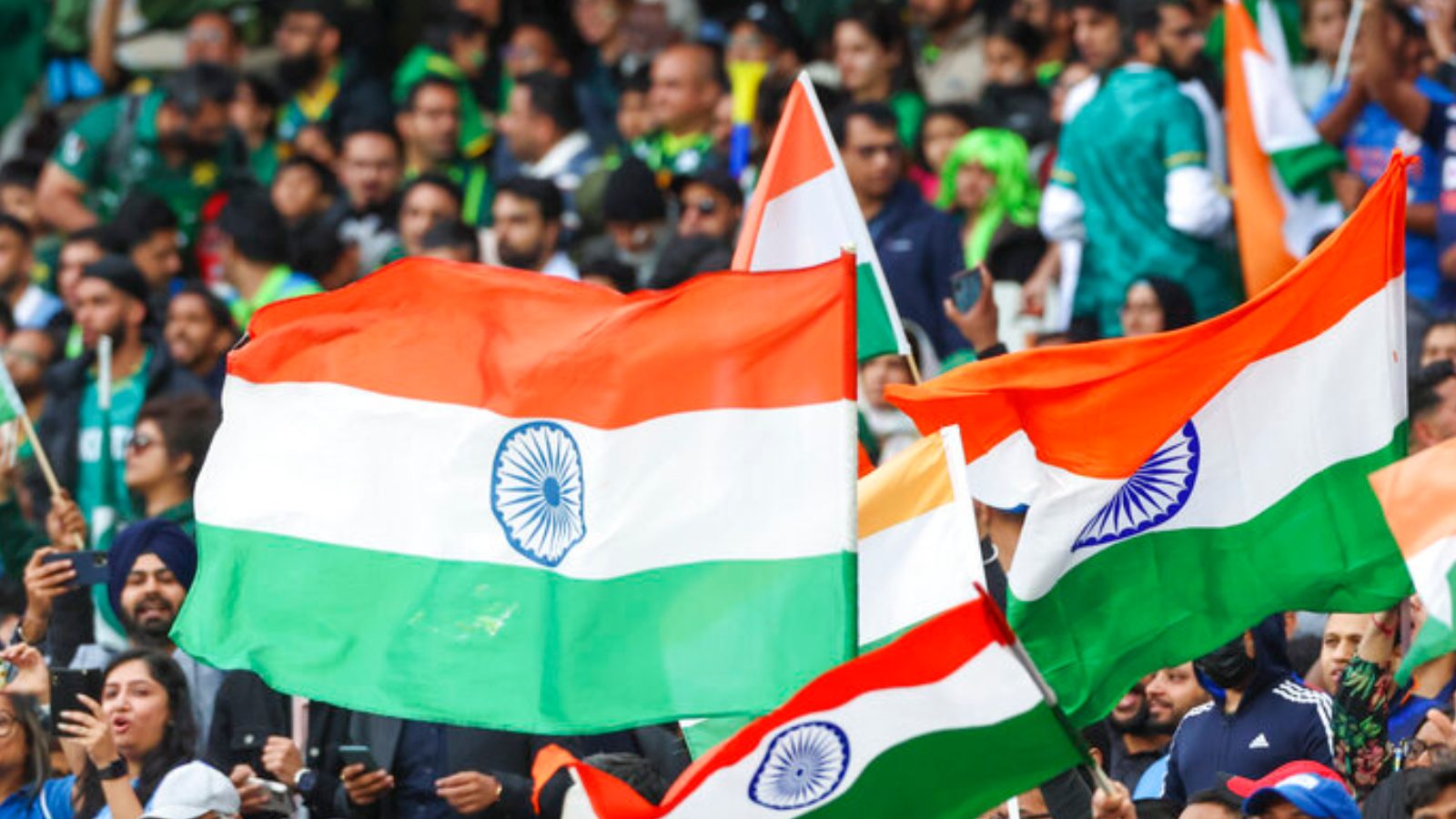 Watch: The Incredible Moment When Indian Fans at MCG Sang 'Jana Gana ...